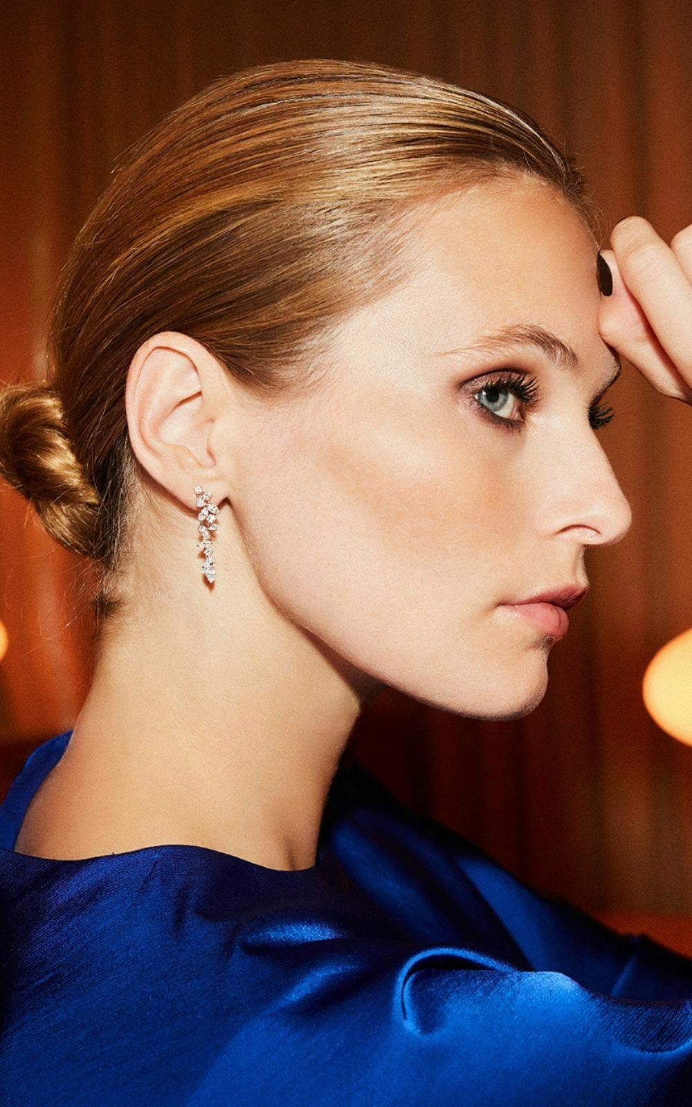 The smart luxury consumer